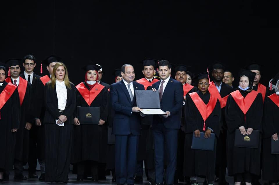 Sisi grants graduation certificates to NTA's batches - Egyptian Gazette