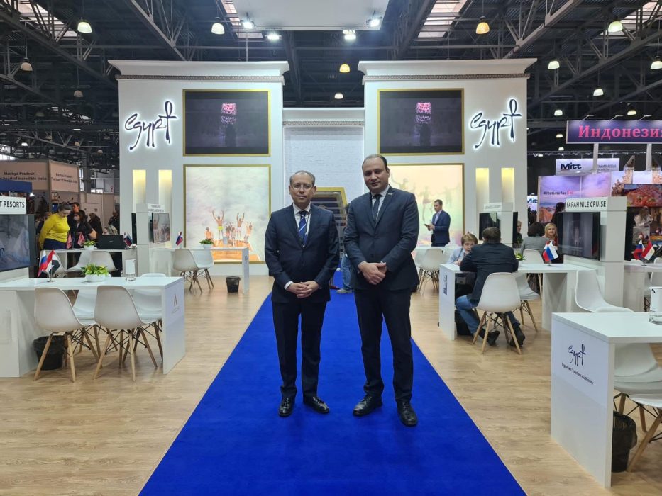 Amb. inspects Egyptian pavilion in MITT in Moscow - Egyptian Gazette