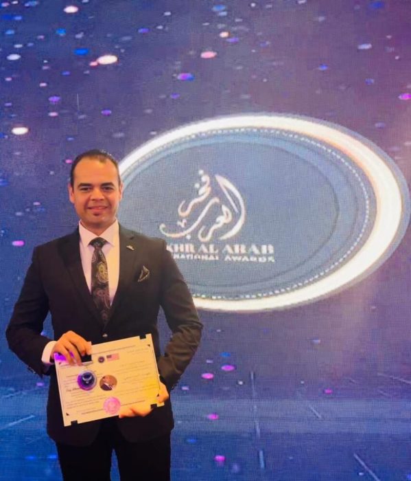 Hanafy awarded “Fakhr Al Arab” of year 2022 in Communication Technology ...