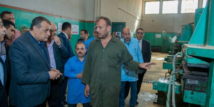 Military production min. inspects Factory 81 - Egyptian Gazette