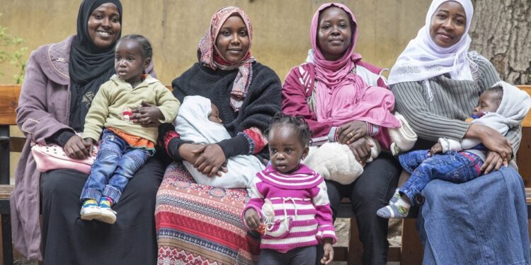 Refugees in Egypt get free privileges, equal rights - Egyptian Gazette