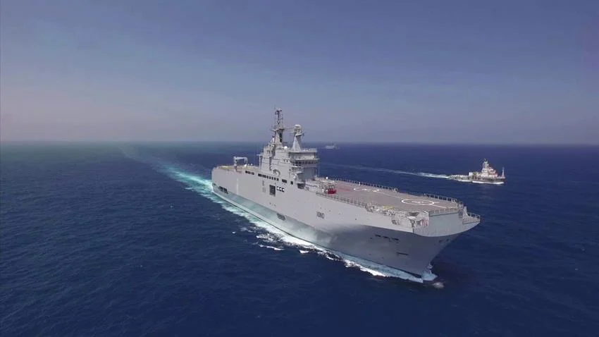 Egypt's Mistral aircraft carrier arrives in Libya to help storm victims ...