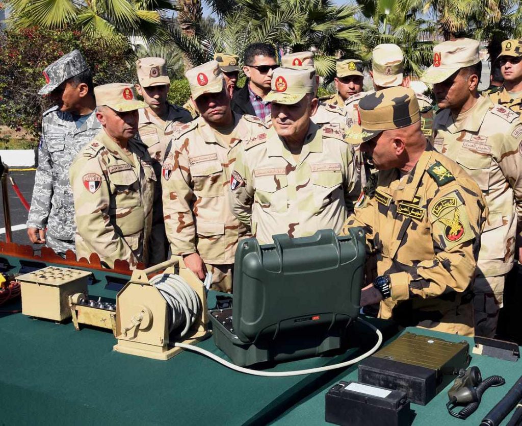 Army chief of staff inspects combat training systems of Thunderbolt ...