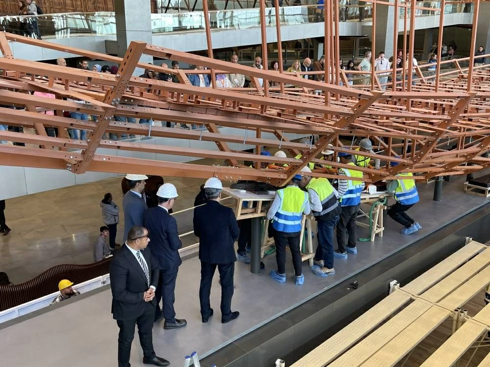 Tourism min. witnesses transferring wooden planks of 2nd Khufu Boat to ...