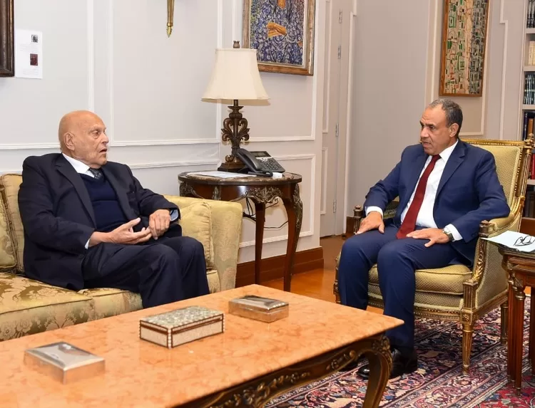 FM meets Magdi Yacoub, praises humanitarian work of Egyptian healthcare ...